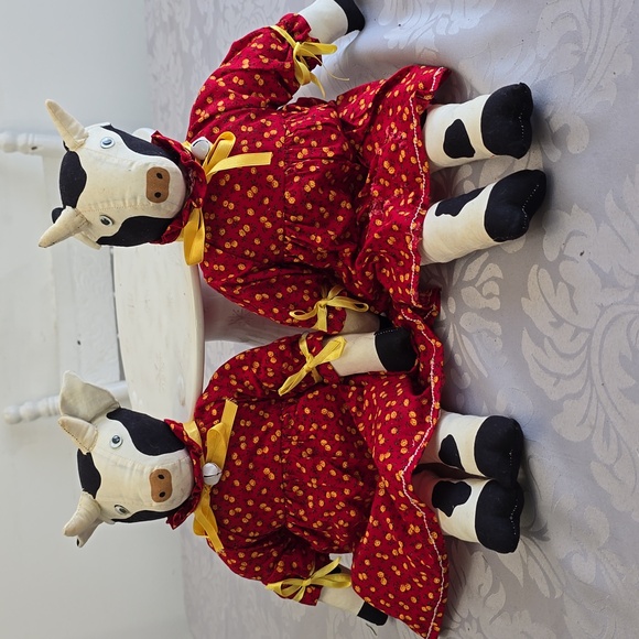 Accents | Vintage Set Of 2 Stuffed Animal Cow Dolls Red Lord Taylor ...